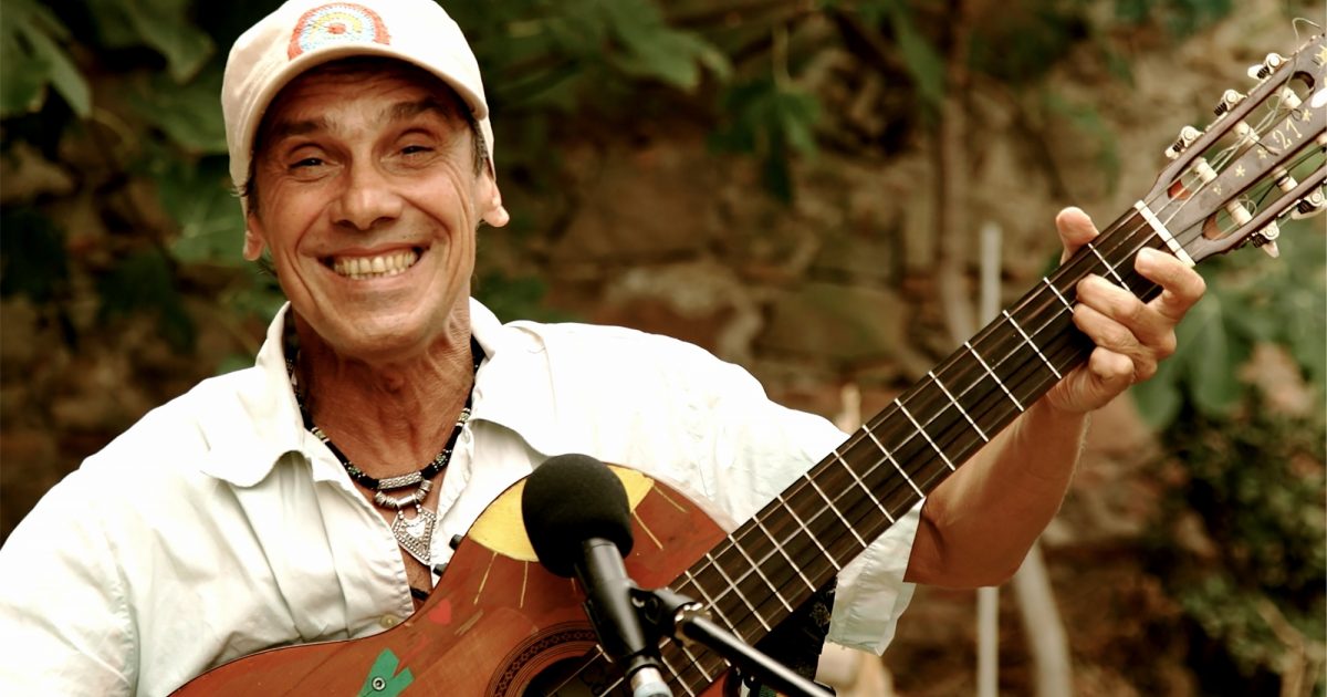 MANU CHAO IN CONCERTO A PESCARA | 7 AGOSTO 2025 | Radio Città Aperta